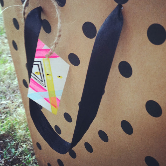 art actually: diy abstract gift tags.